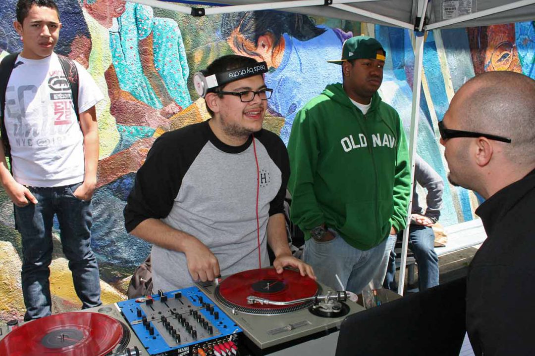 HORIZONS | Programs | Prevention | DJ Class